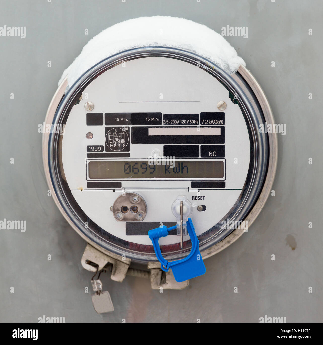 Smart meter readout hi-res stock photography and images - Alamy