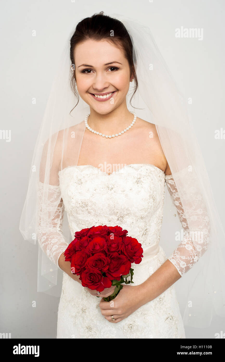 Gorgeous young bride rose hi-res stock photography and images - Alamy