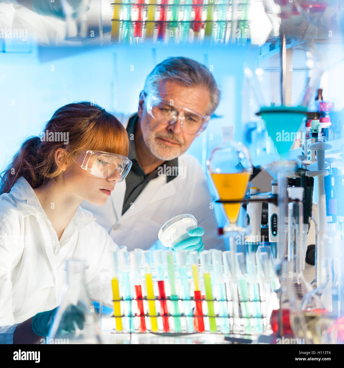 Micro bio lab hi-res stock photography and images - Alamy