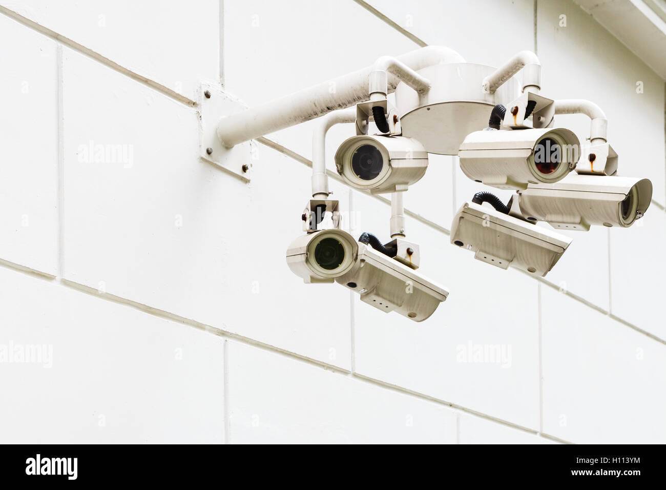 Wall mounted Surveillance camera Stock Photo - Alamy