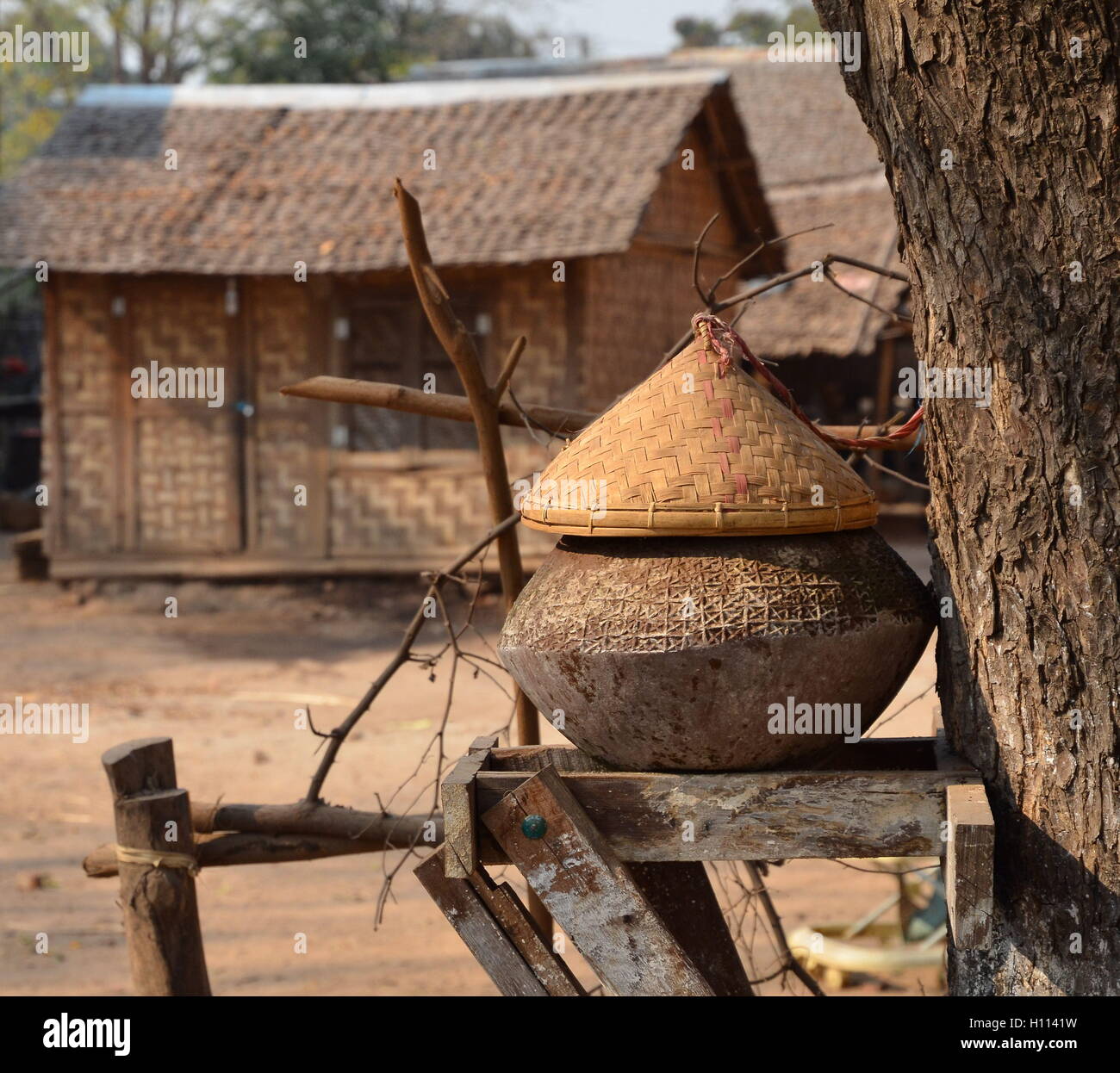 Antique water jars hi-res stock photography and images - Alamy