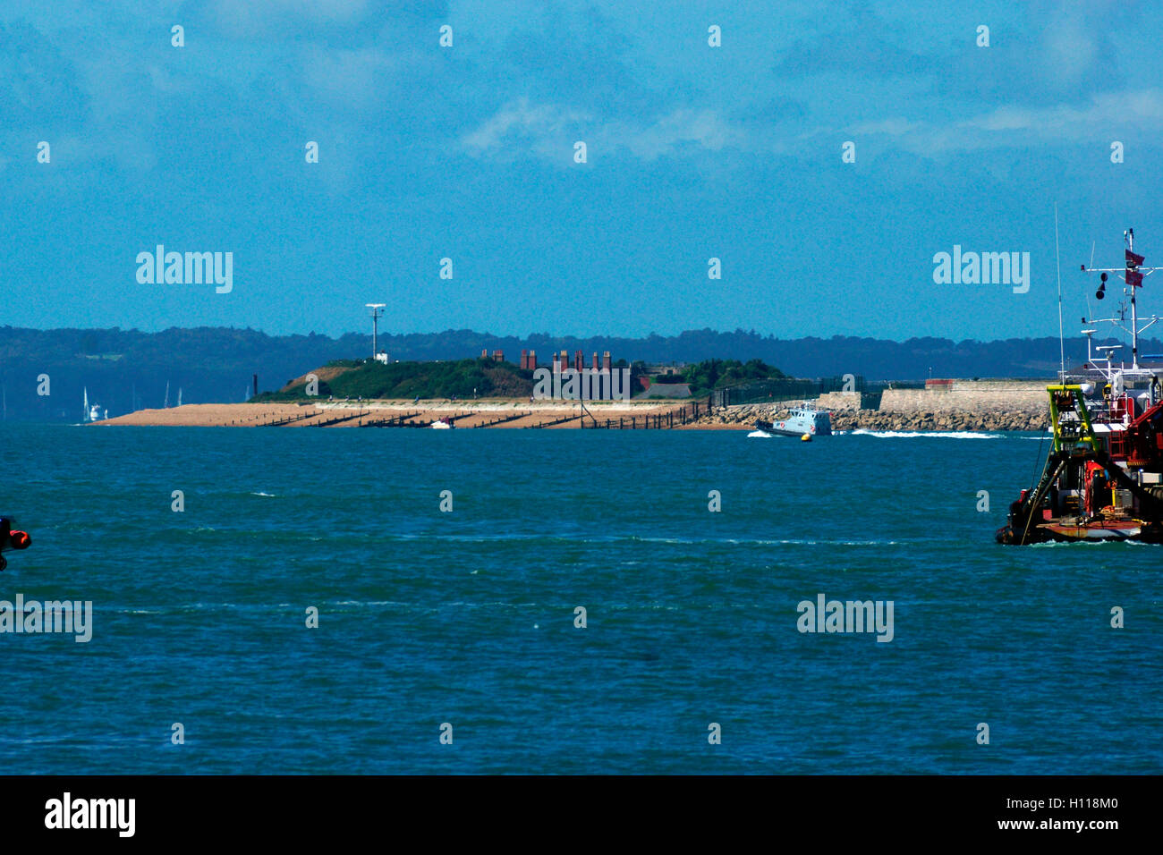 FORT GILKICKER POINT FROM OLD PORTSMOUTH Stock Photo - Alamy