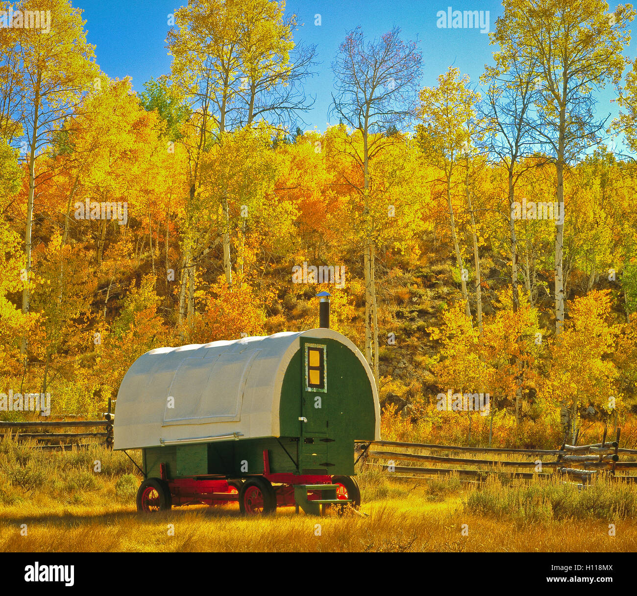 Gypsy wagon camping hi-res stock photography and images - Alamy