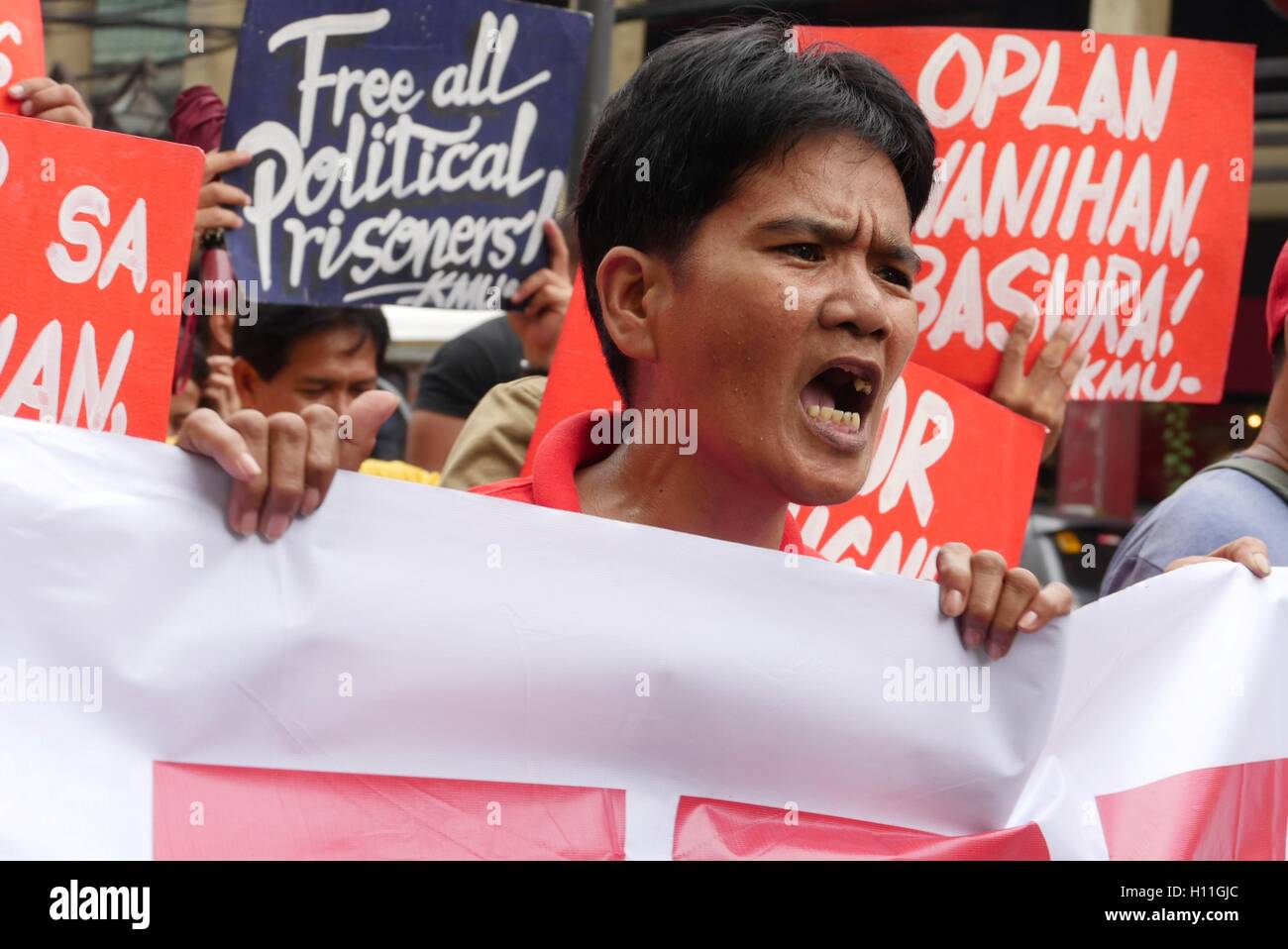 Manila, Philippines. 21st Sep, 2016. A demonstrator leading one of the ...
