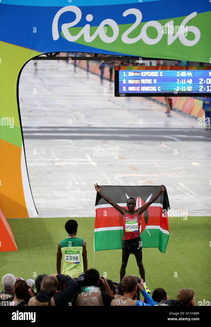 Eliud Kipchoge of Kenya celebrates after winning the men's marathon at ...