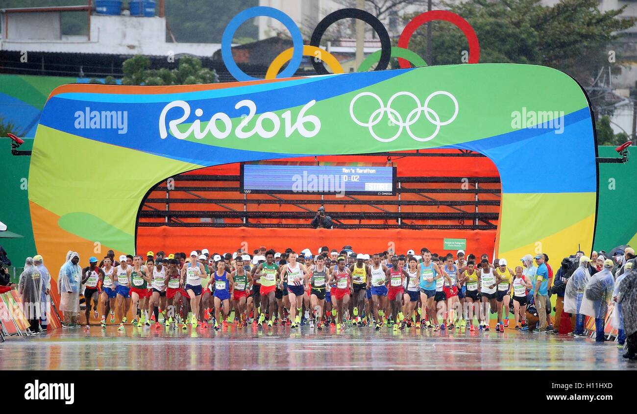 Athletes compete during the men's marathon at the 2016 Rio Olympic ...