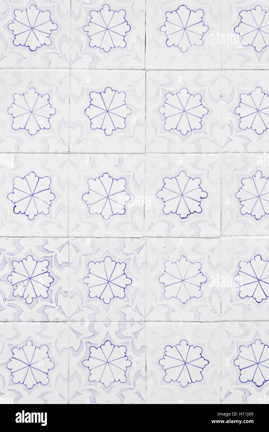 Bright white wall tiles in urban construction Stock Photo - Alamy