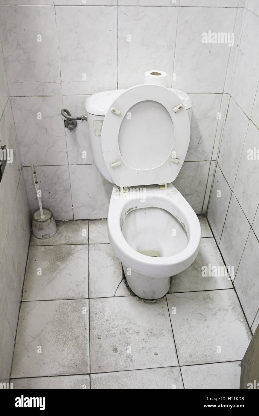 Toilet dirty and unsanitary urban building Stock Photo - Alamy