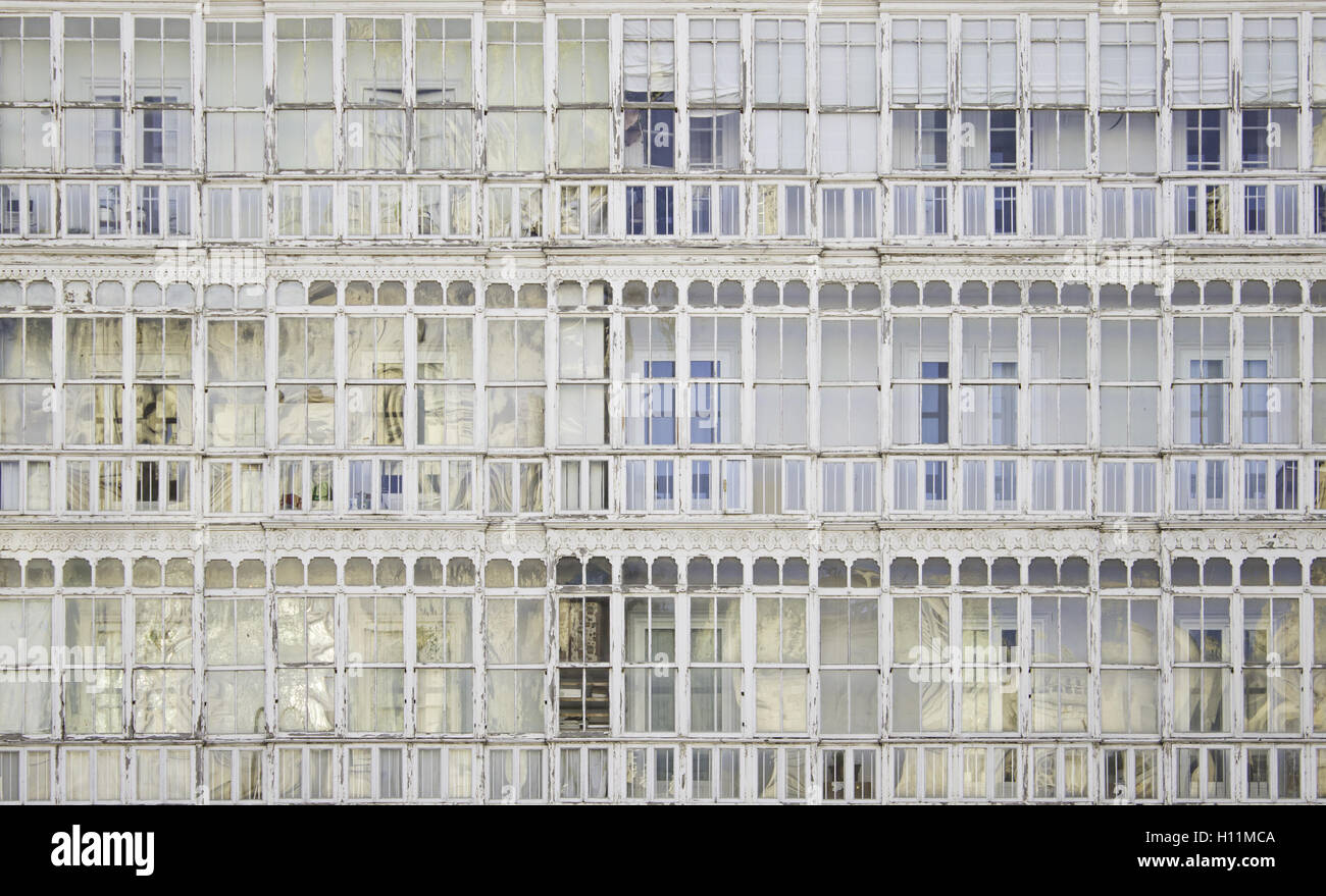 Housing crystals in the city center, building Stock Photo - Alamy