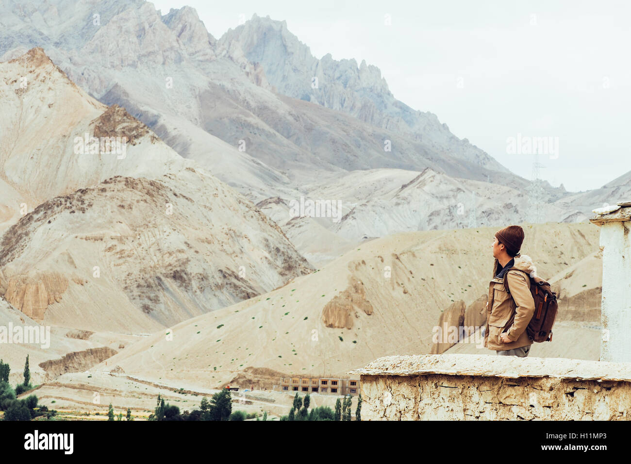 Watching sunrise cliff top hi-res stock photography and images - Alamy