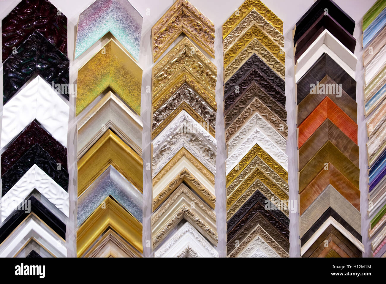 Frame baguette shop Stock Photo - Alamy