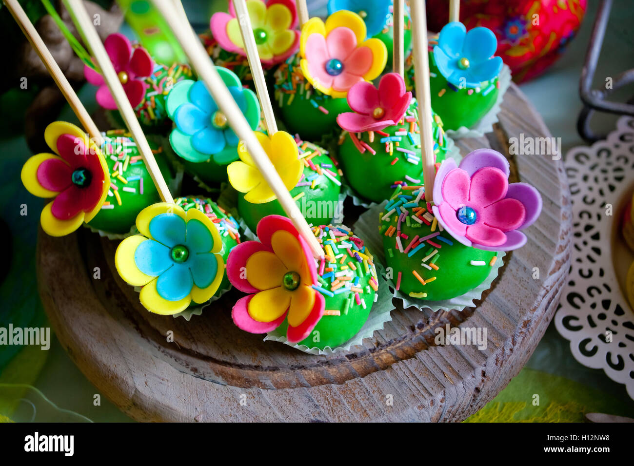 Vivid pops of green hi-res stock photography and images - Alamy