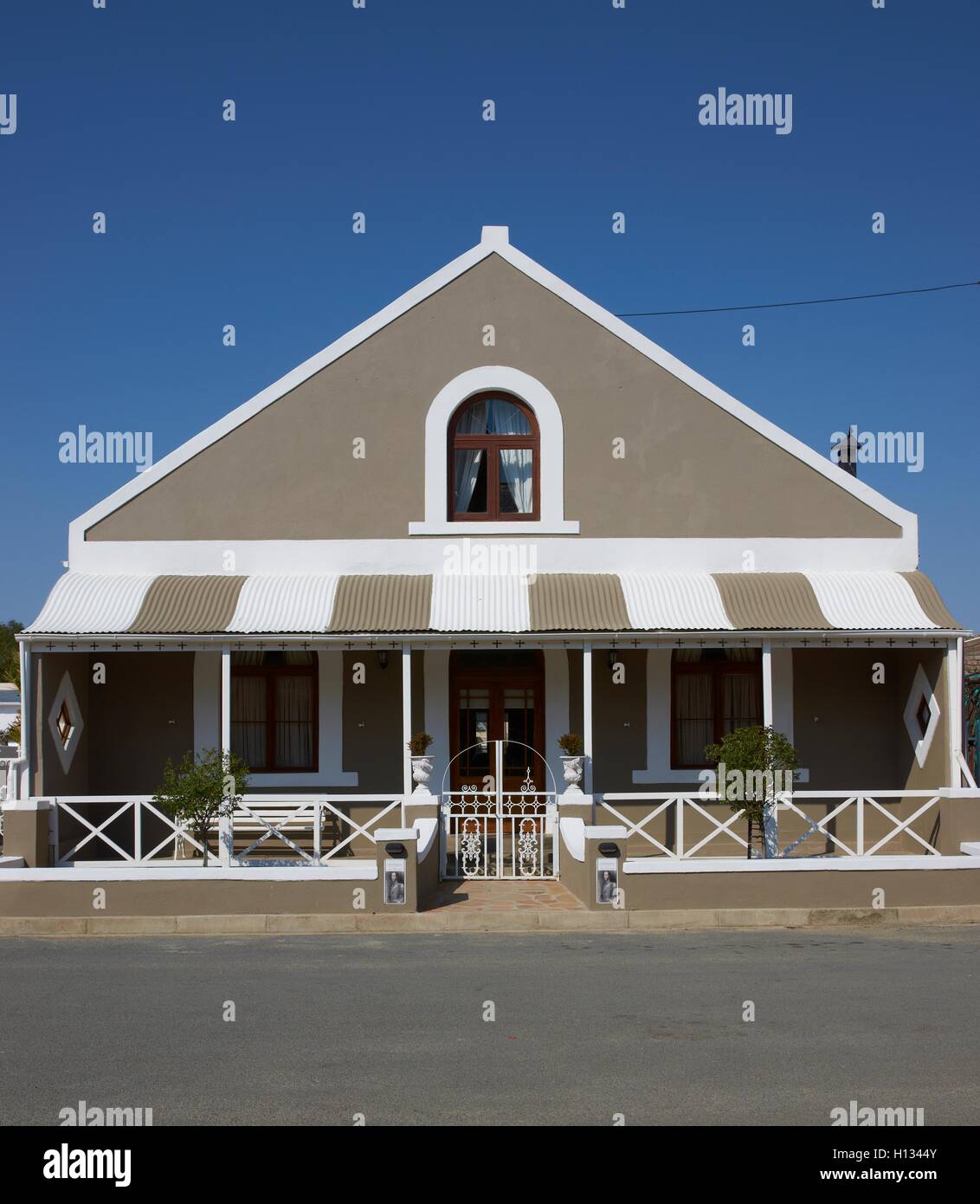 Karoo architecture hi-res stock photography and images - Alamy