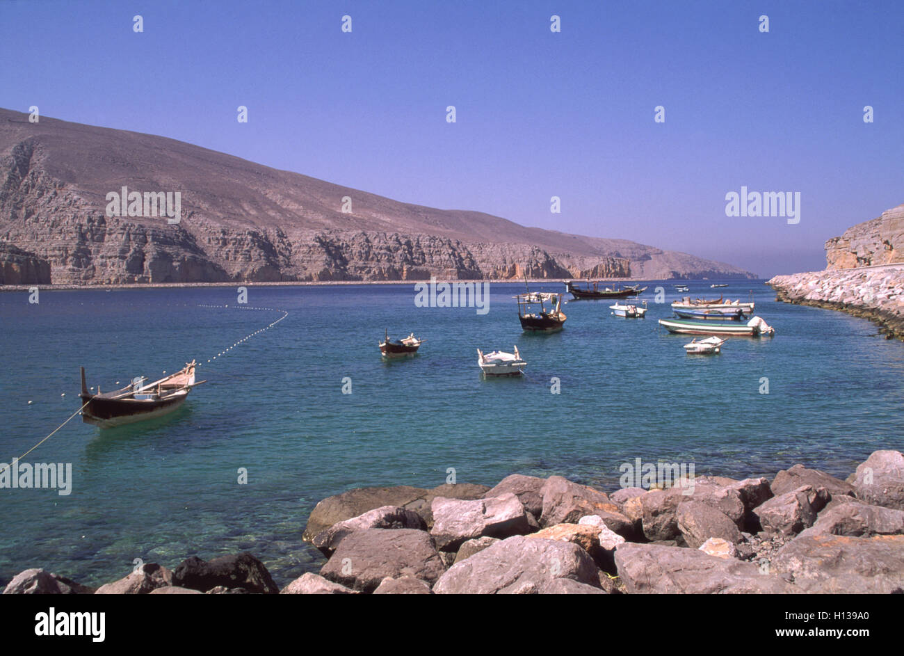 Oman boat hi-res stock photography and images - Alamy