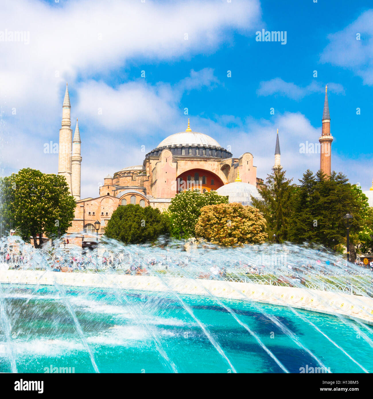 Blue europe museum mosque hi-res stock photography and images - Alamy