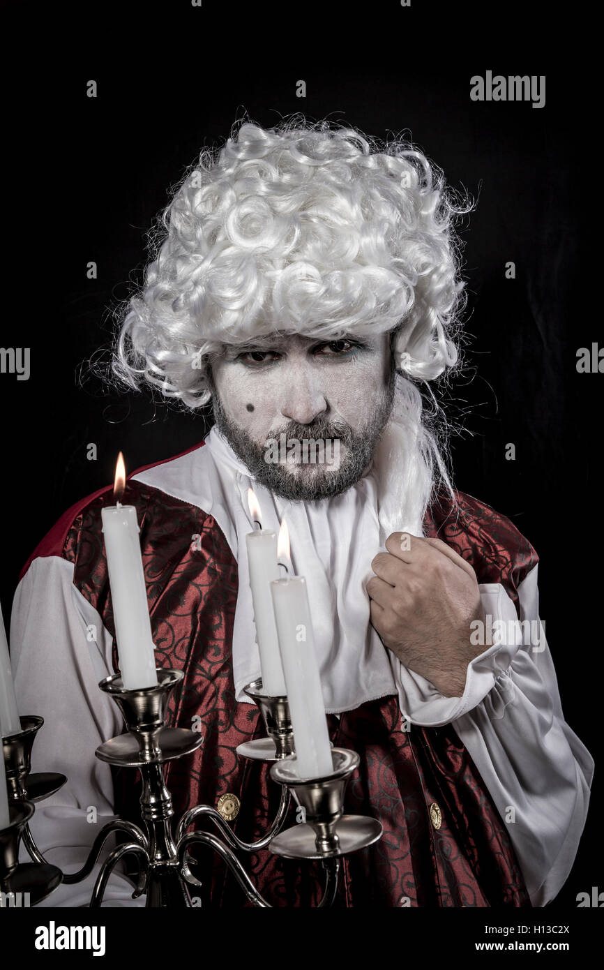 gentleman rococo era wig Stock Photo - Alamy