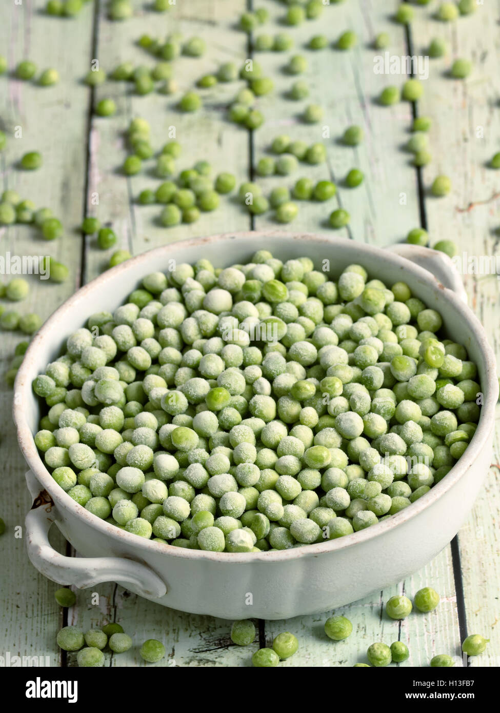 frozen green peas Stock Photo - Alamy