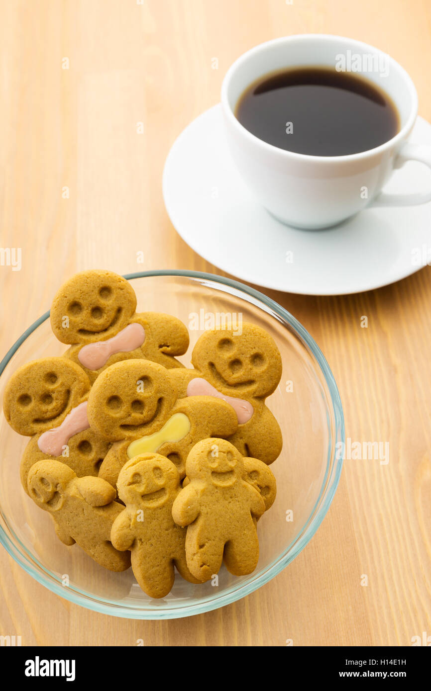 Gingerbread man with drink Stock Photo - Alamy