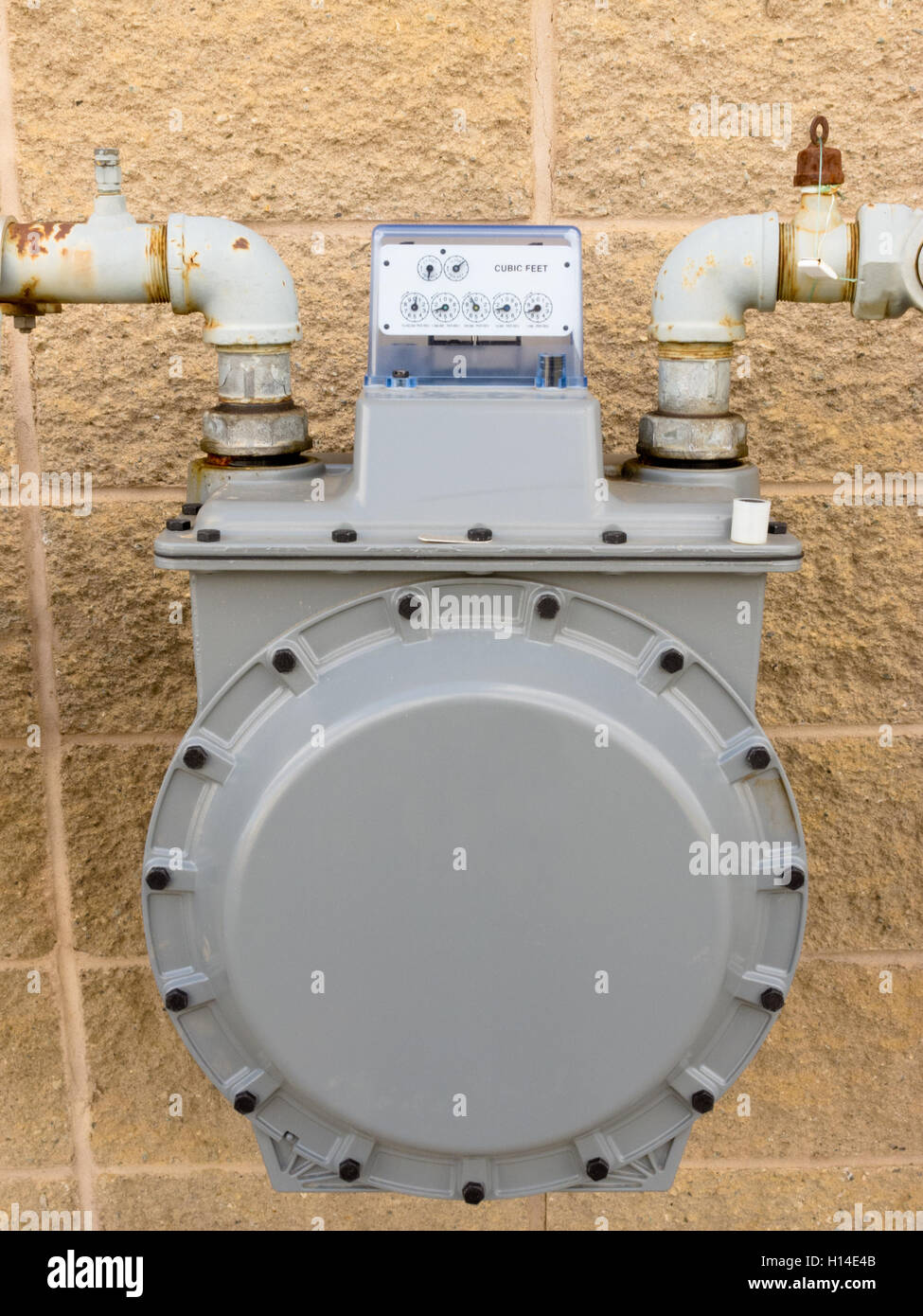 Gas meter installation hi-res stock photography and images - Alamy