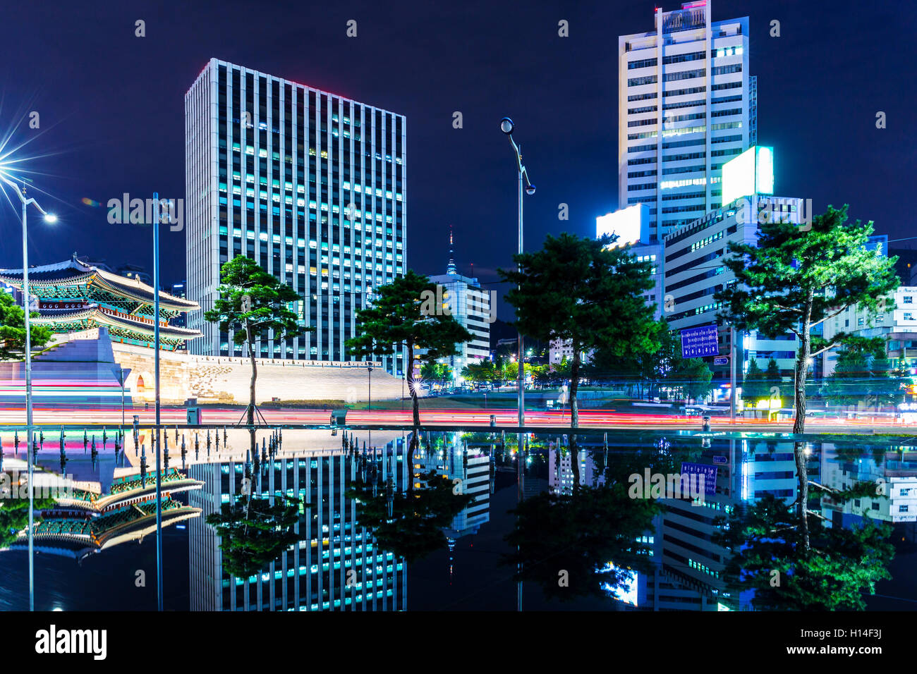 Seoul city night Stock Photo - Alamy
