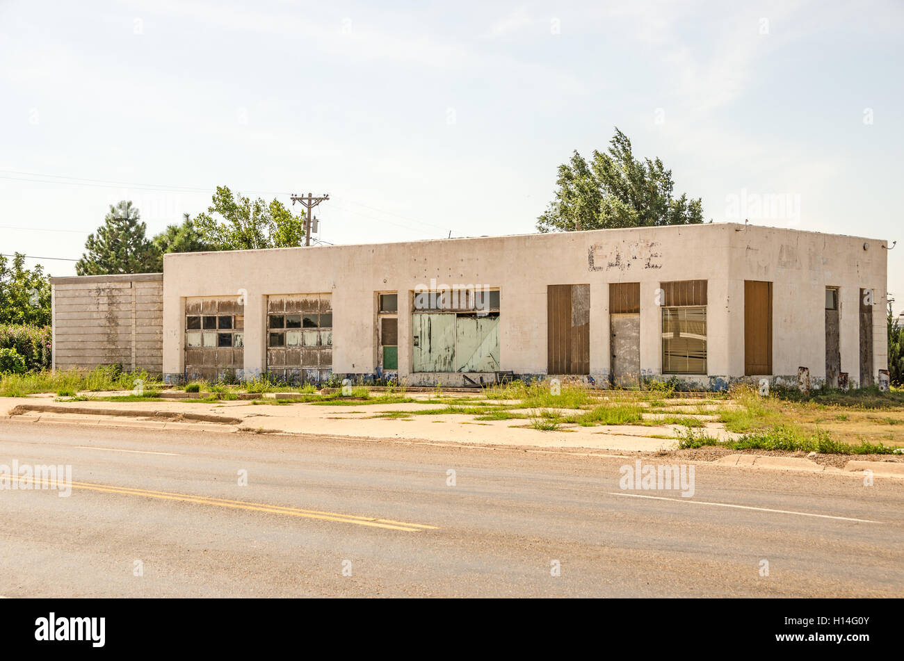 Auto repair shop usa hi-res stock photography and images - Alamy