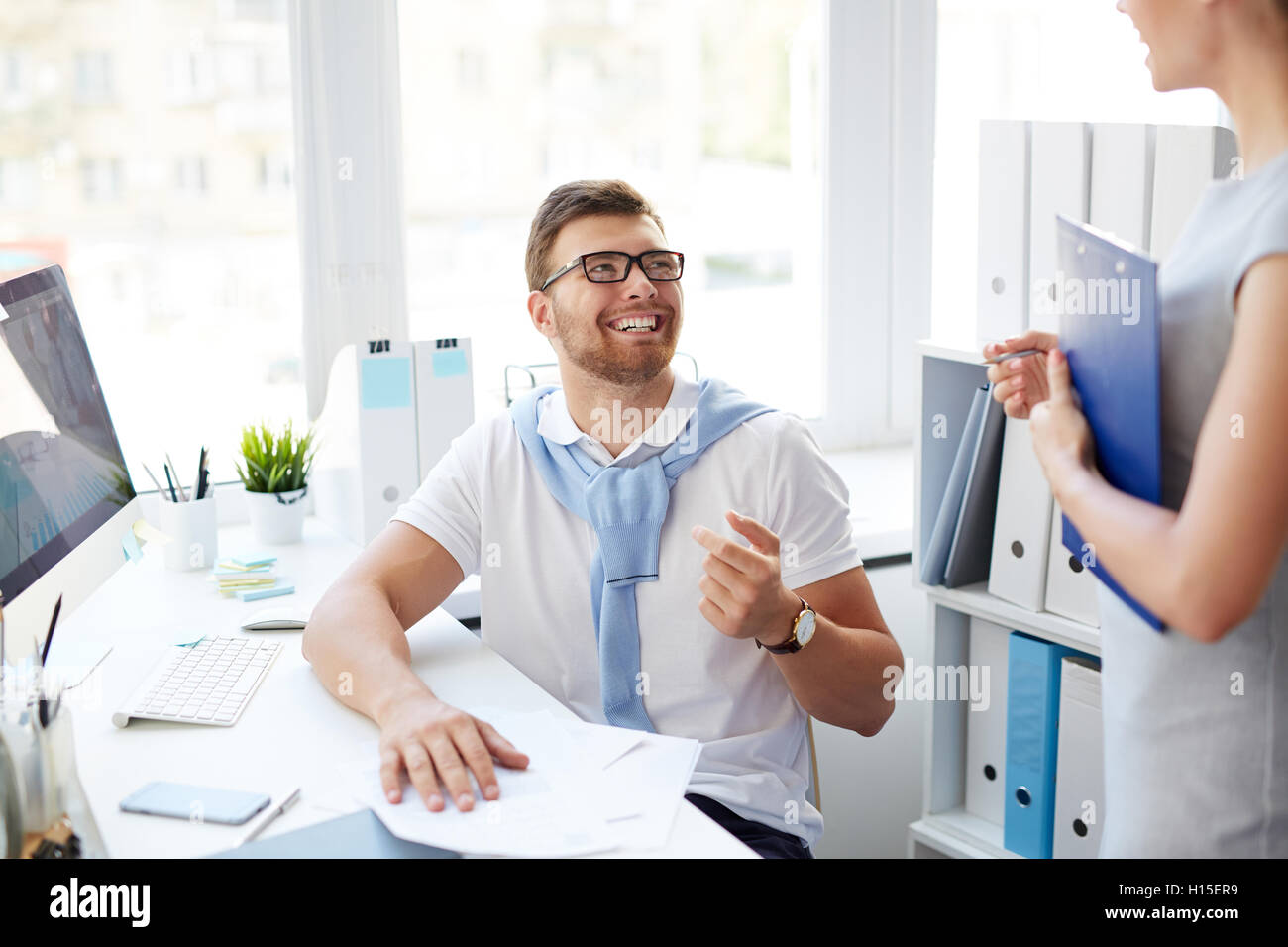 Happy business co workers hi-res stock photography and images - Alamy