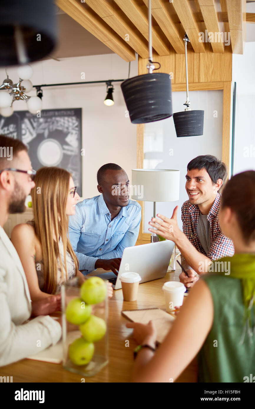 Business gathering hi-res stock photography and images - Alamy