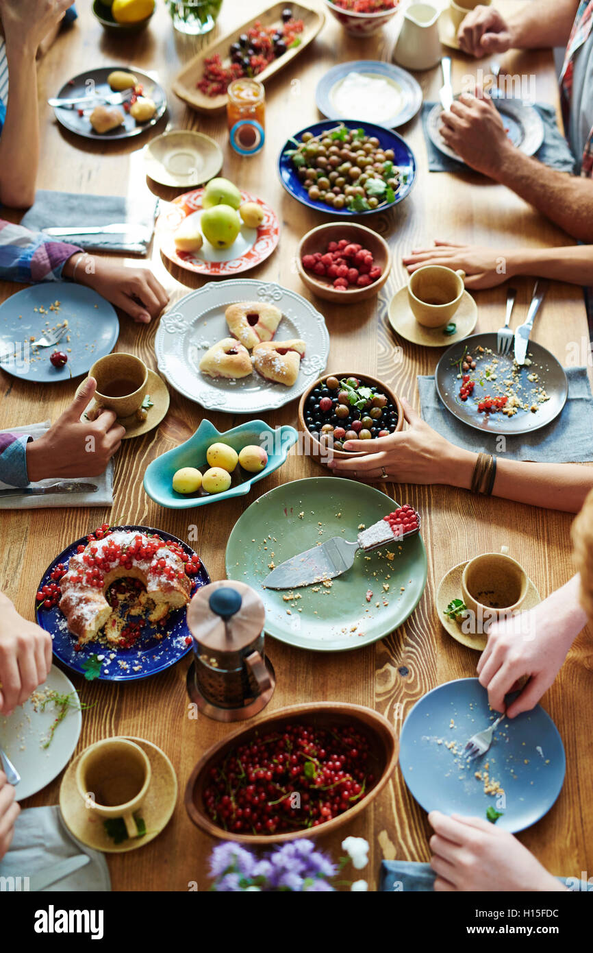 Snack cake hi-res stock photography and images - Alamy