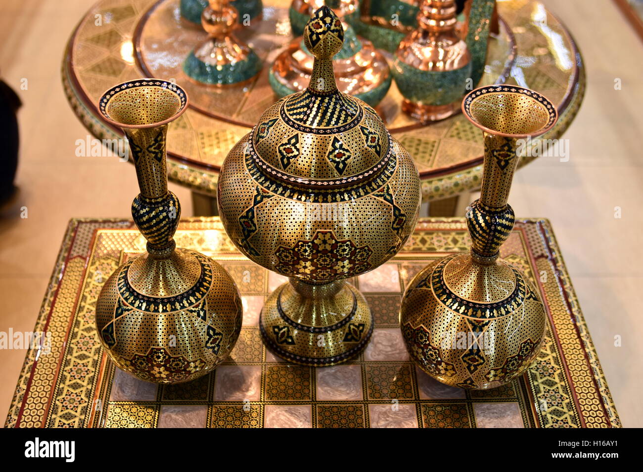 Handicraft made in Esfahan, Isfahan Grand Bazaar, Naqsh-e Jahan Square ...