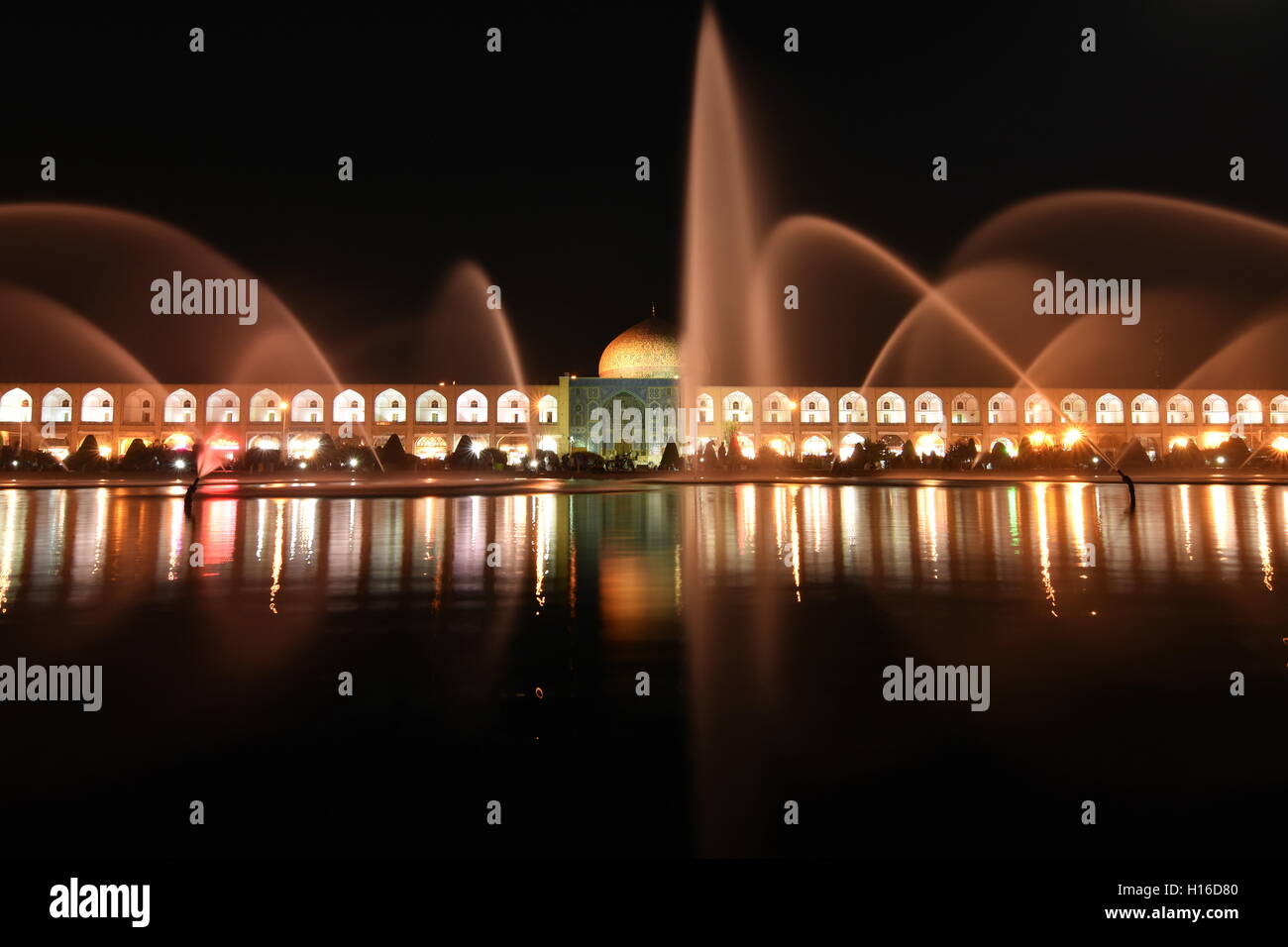 Naqsh-e Jahan Square Bazaar,Esfahan, Iran Stock Photo - Alamy