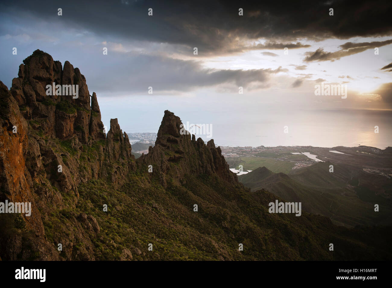 Volcanic landscape, volcanoes, volcanic stone, Playa de las Americas ...