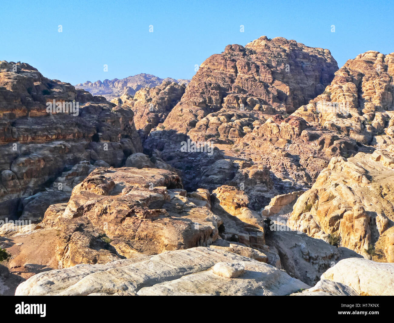 Jordan mountains hi-res stock photography and images - Alamy