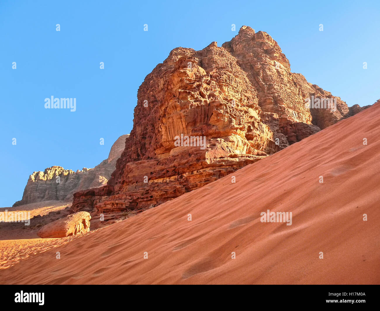 Red Dune in the Desert of Wadi Rum, Jordan Stock Photo - Alamy