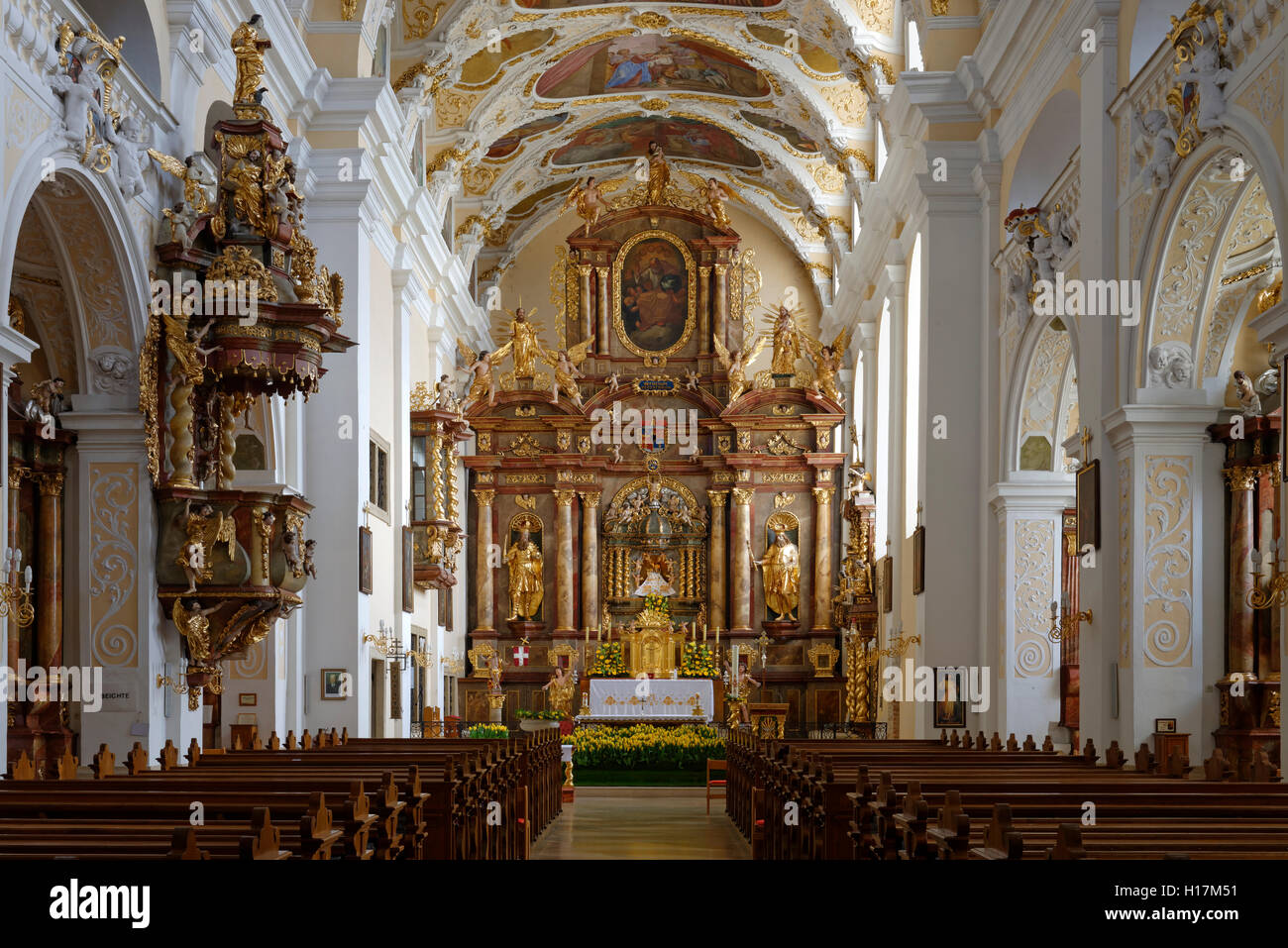 Kirchenschiff mit Hochaltar, um 1700, Pfarrkirche, Wallfahrtskirche ...