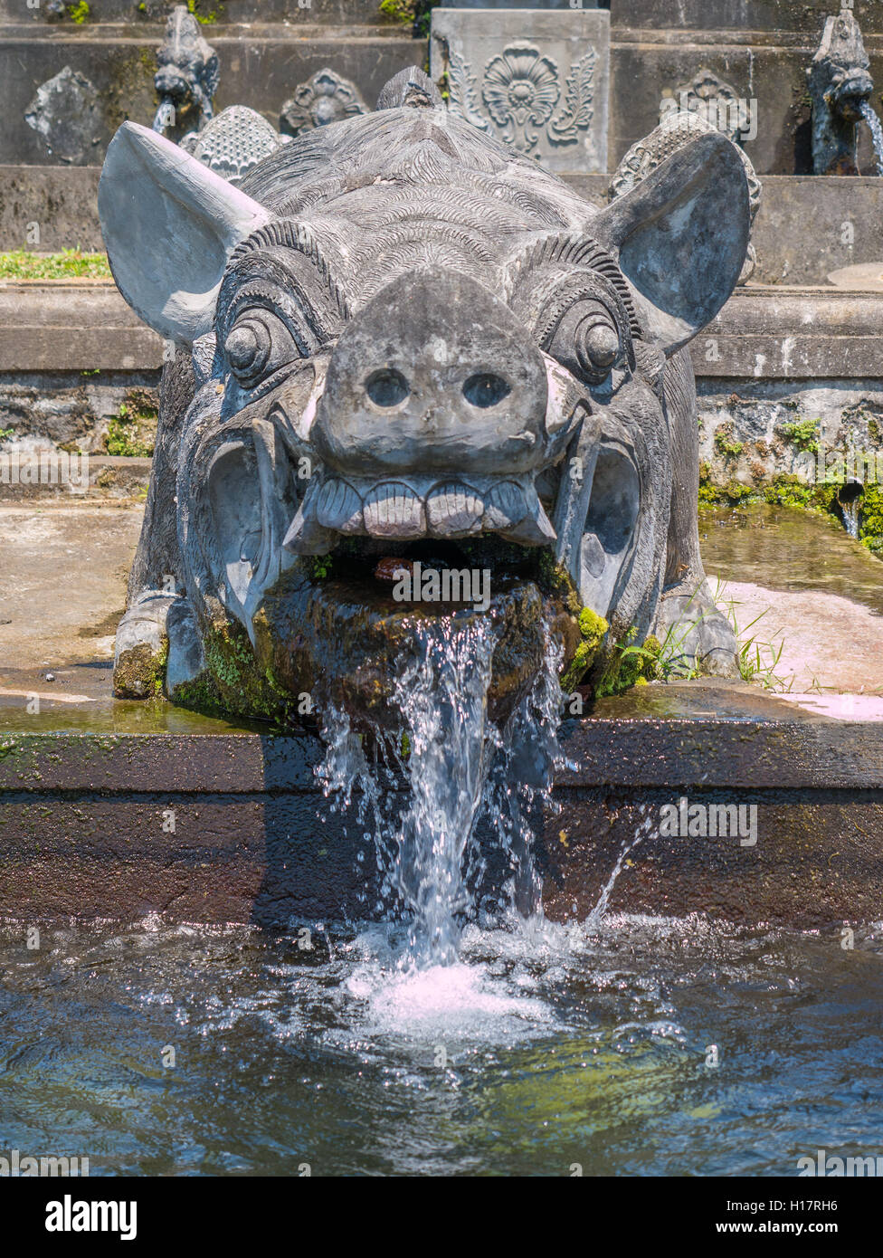 Statue at the Water Palace, Bali, Indonesia Stock Photo - Alamy
