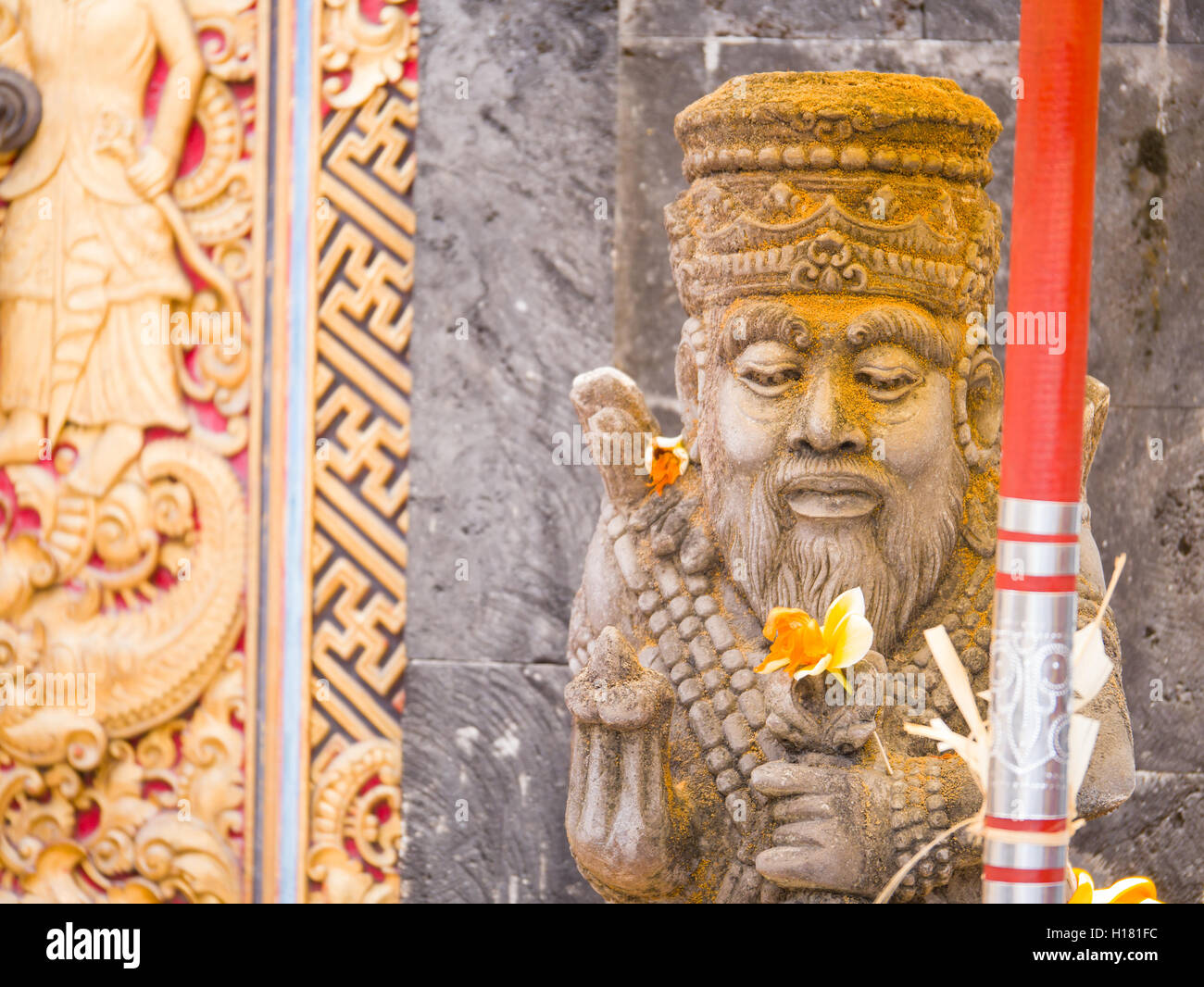 Ancient Balinese statue at the temple in Bali Indonesia Stock Photo - Alamy