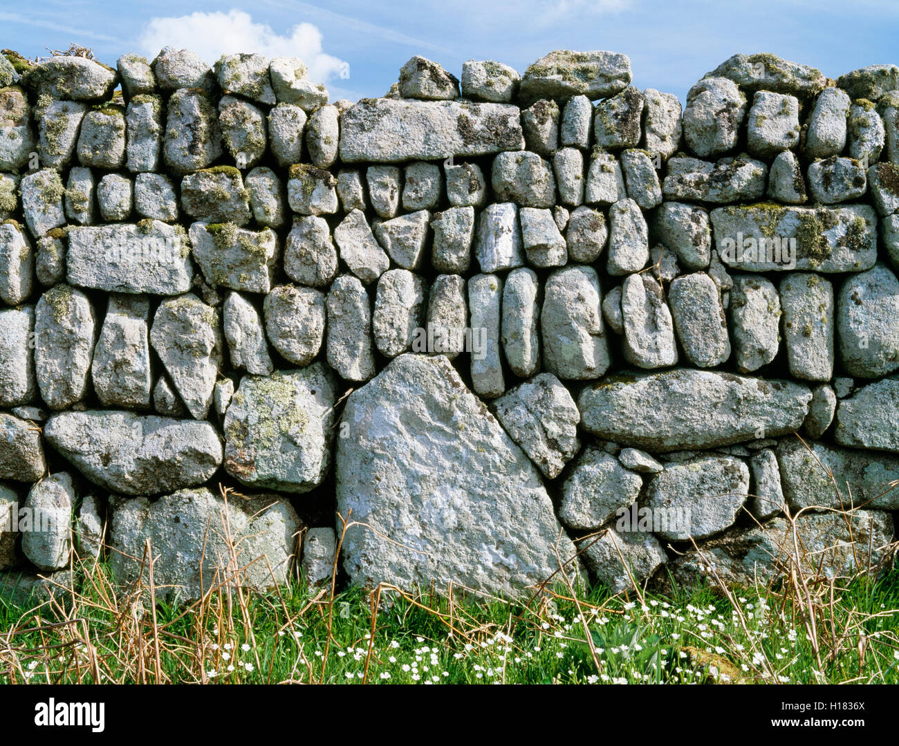 Cornish grey granite hi-res stock photography and images - Alamy