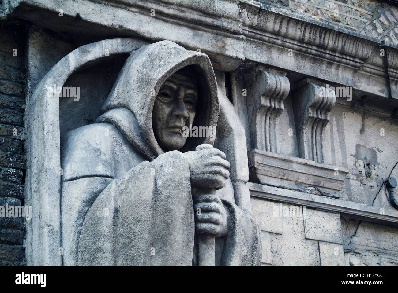 photo of a death statue outside the London Dungeon, UK Stock Photo - Alamy