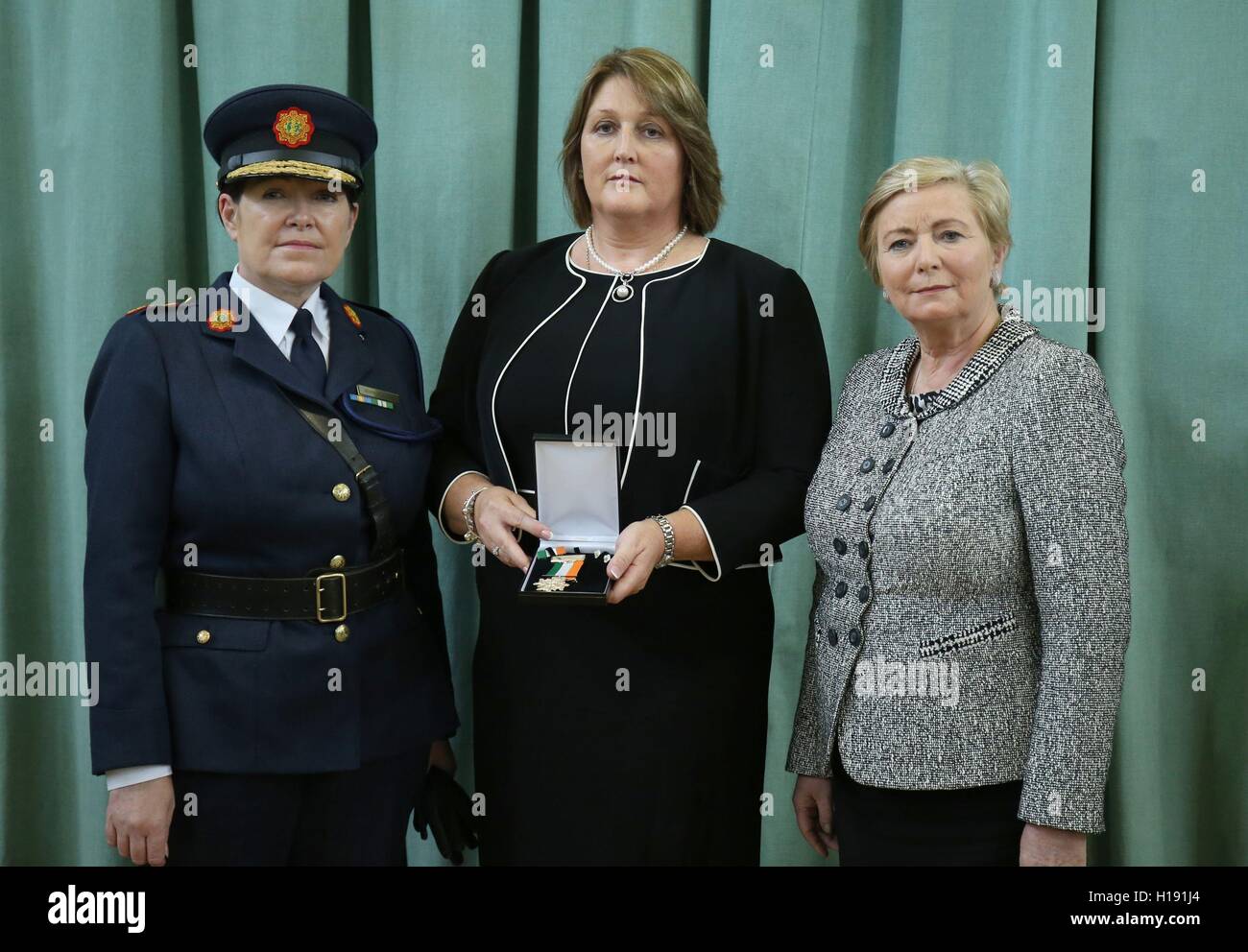 Garda commissioner noirin osullivan hi-res stock photography and images ...