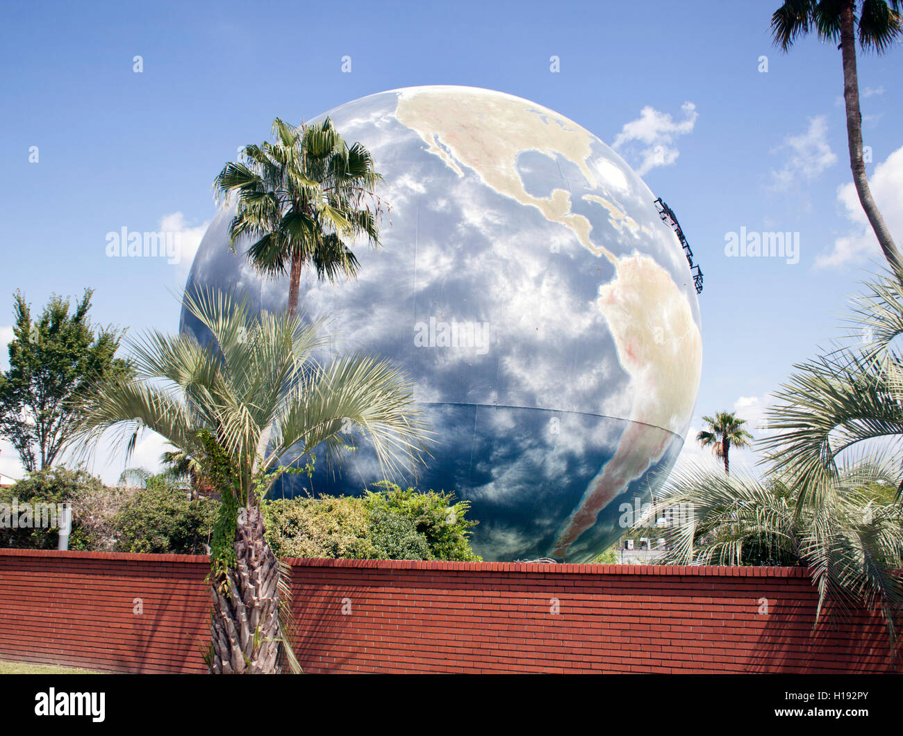 Storage tank art hi-res stock photography and images - Alamy