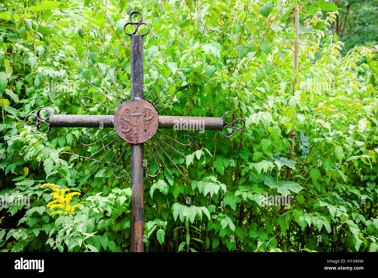 Iron Cross In An Abandoned Cemetery High Resolution Stock Photography ...