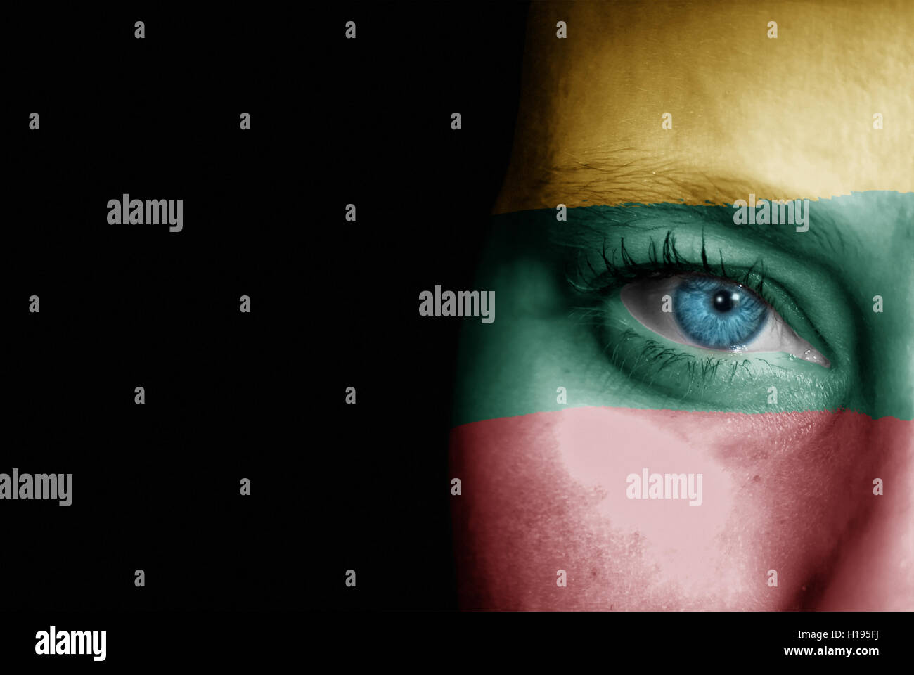Football lithuania flag hi-res stock photography and images - Alamy