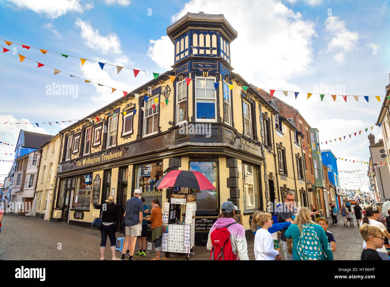 The Wellington Pub Freehouse, Cromer town centre, Cromer Norfolk UK ...