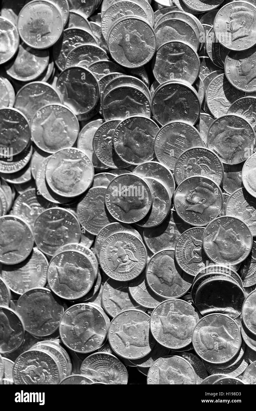 silver coins large pile Stock Photo - Alamy