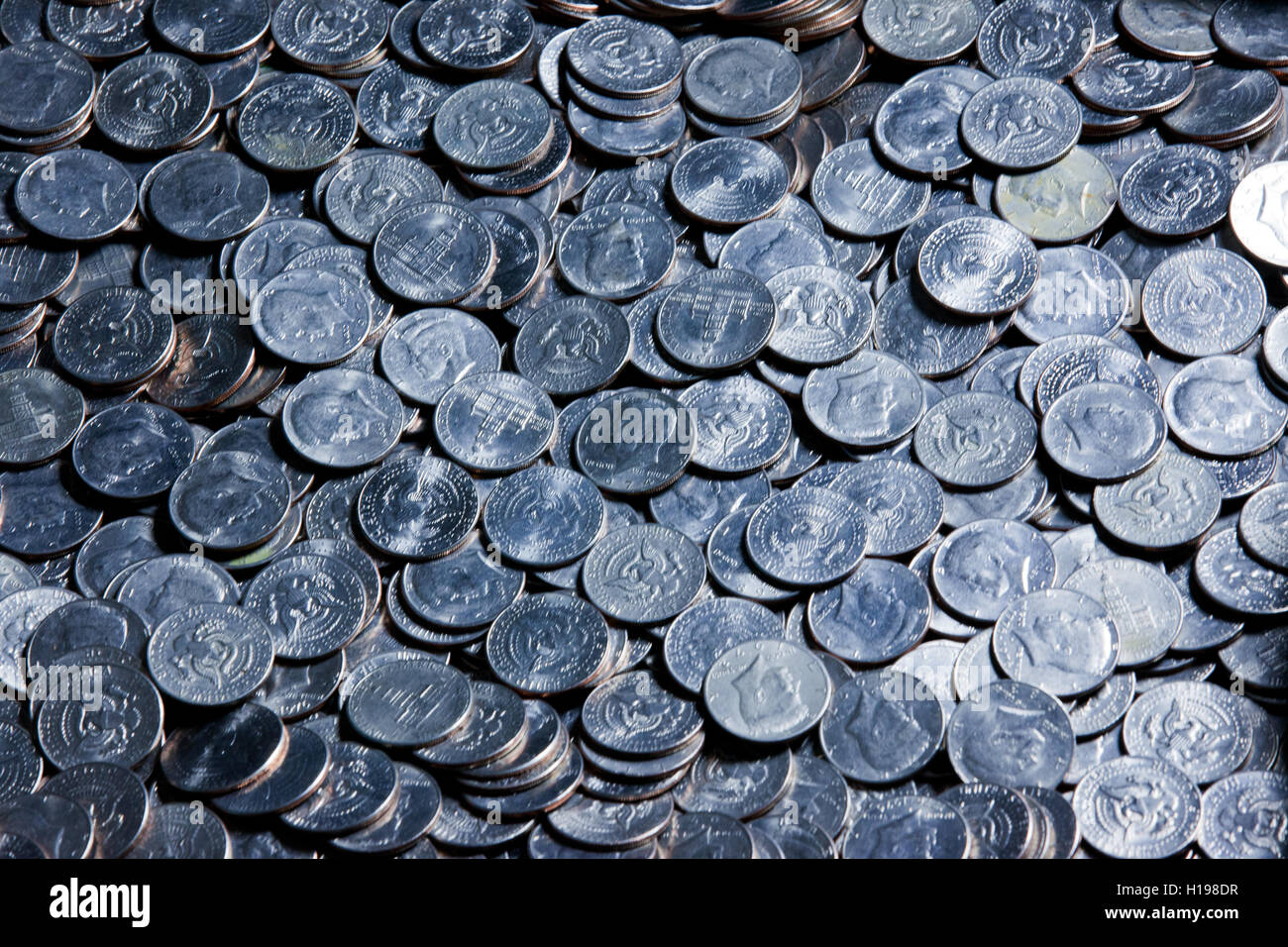 silver coins large pile Stock Photo - Alamy