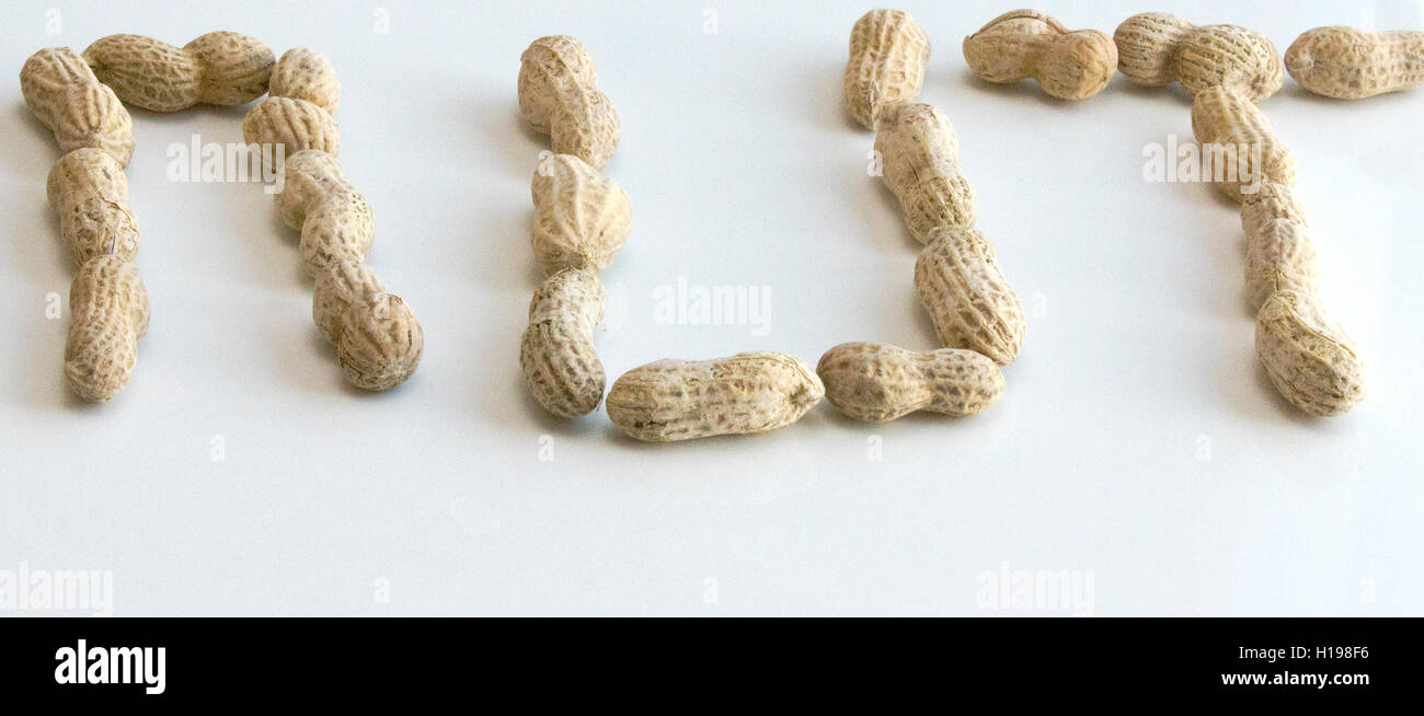 Pnuts hi-res stock photography and images - Alamy