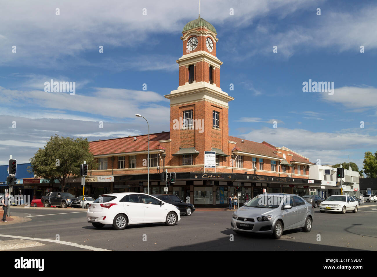 Mutual life assurance building hi-res stock photography and images - Alamy