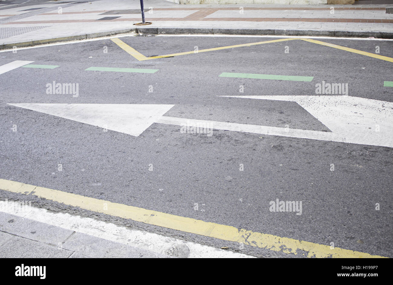 Arrow signs asphalt road arrow symbol hi-res stock photography and ...
