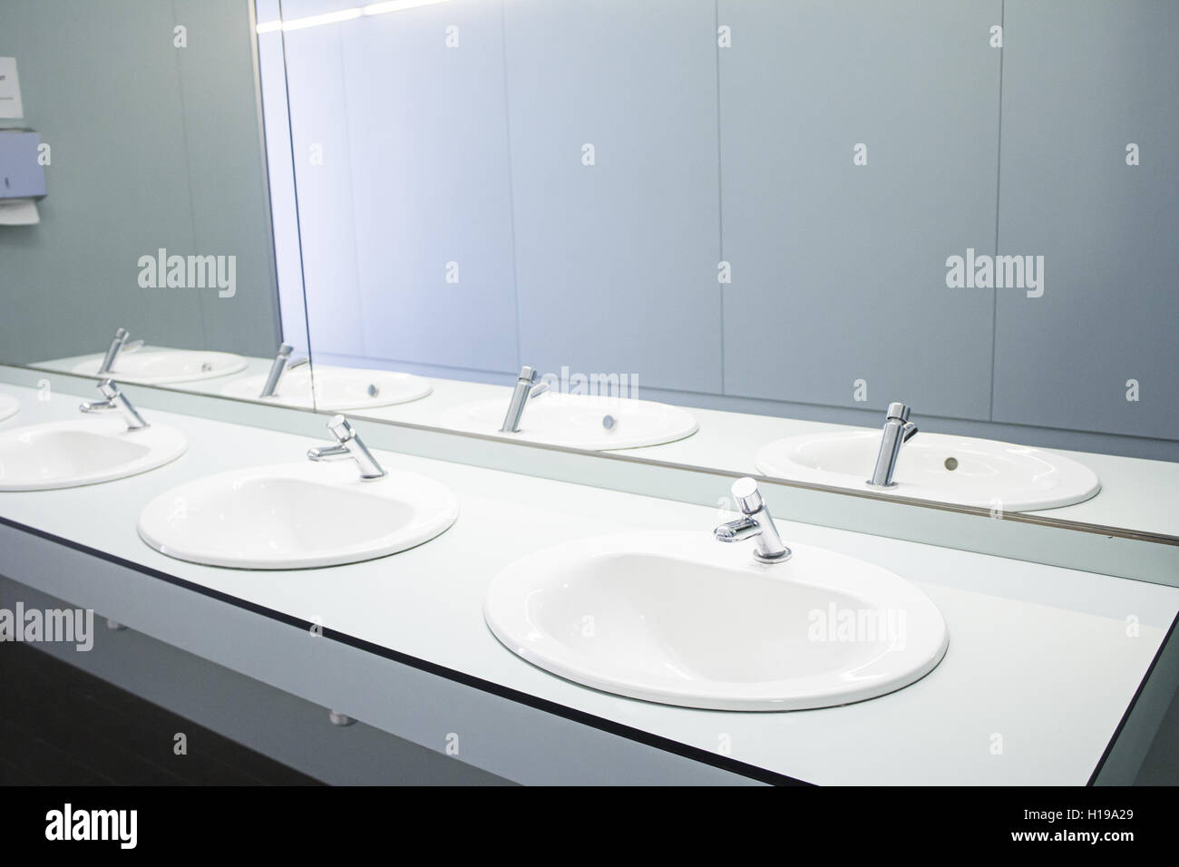 Office interior toilet washroom hi-res stock photography and images - Alamy