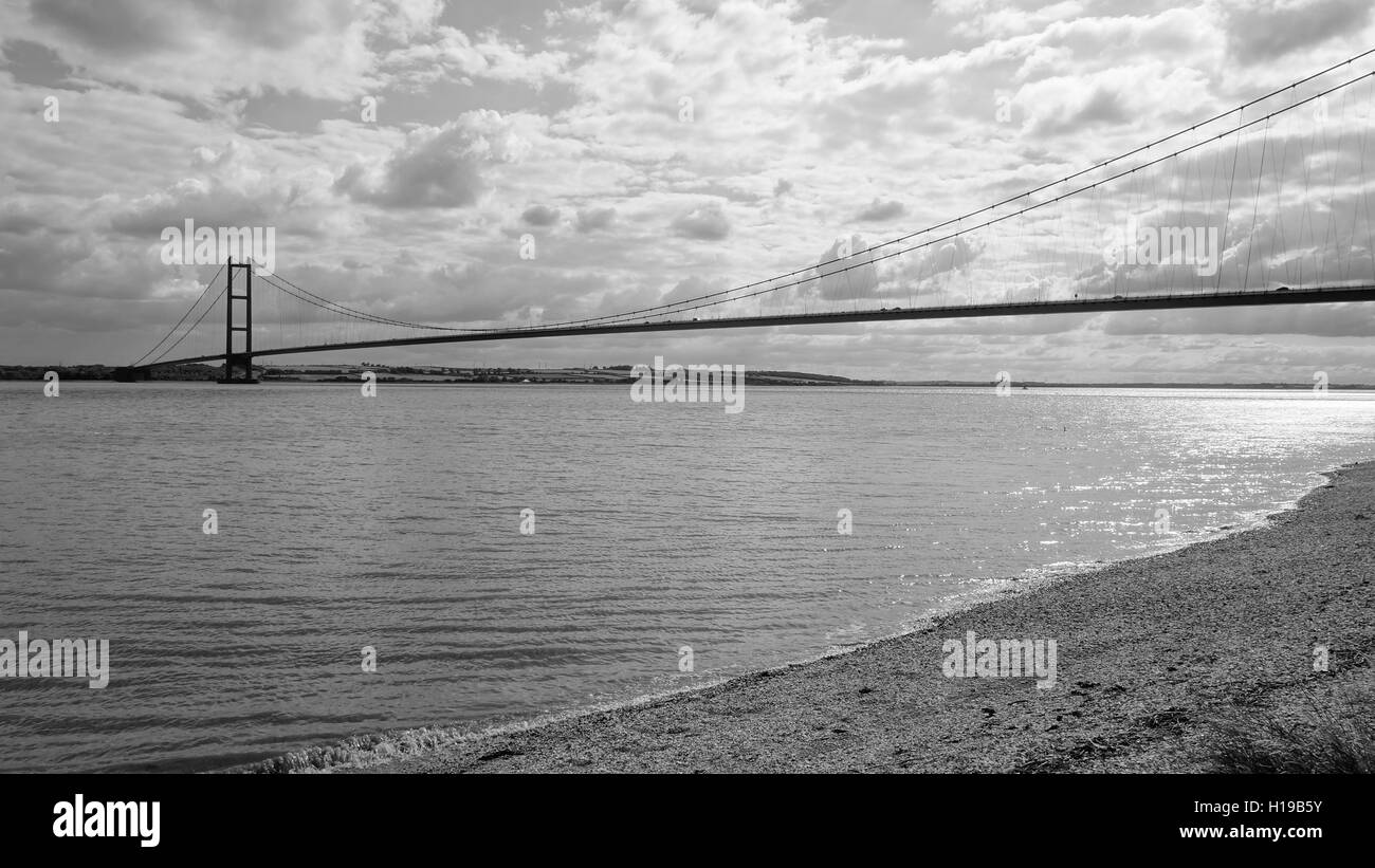 Humber bridge Black and White Stock Photos & Images - Alamy